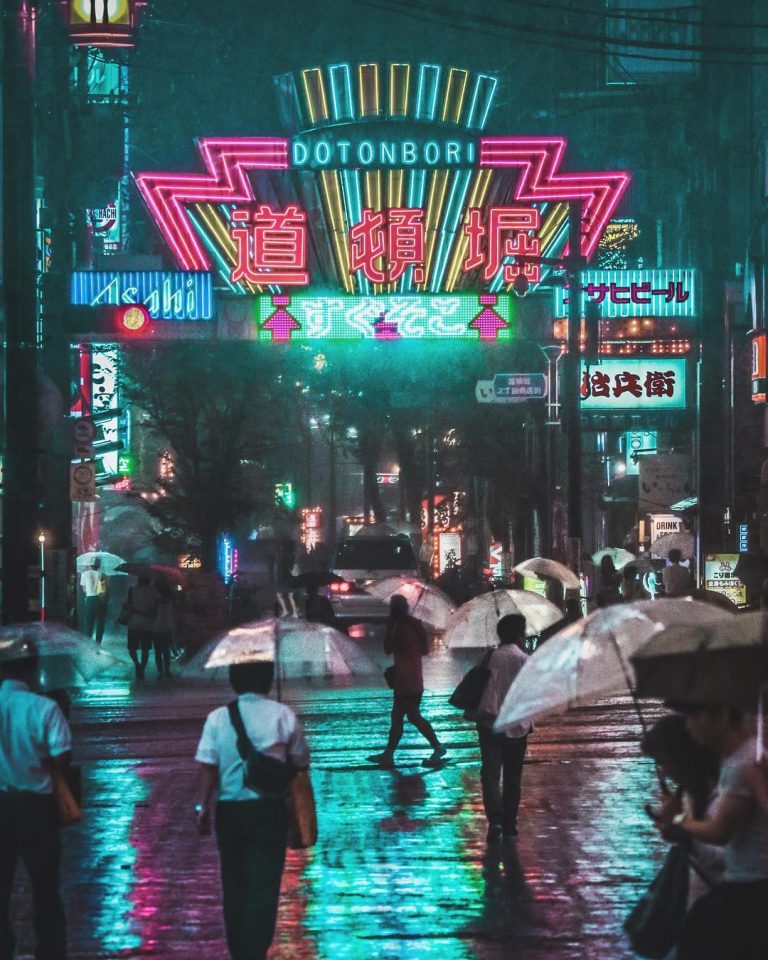 “Transmetropolitan”: Photographer Omi Kim Explores Neon Streets Of ...