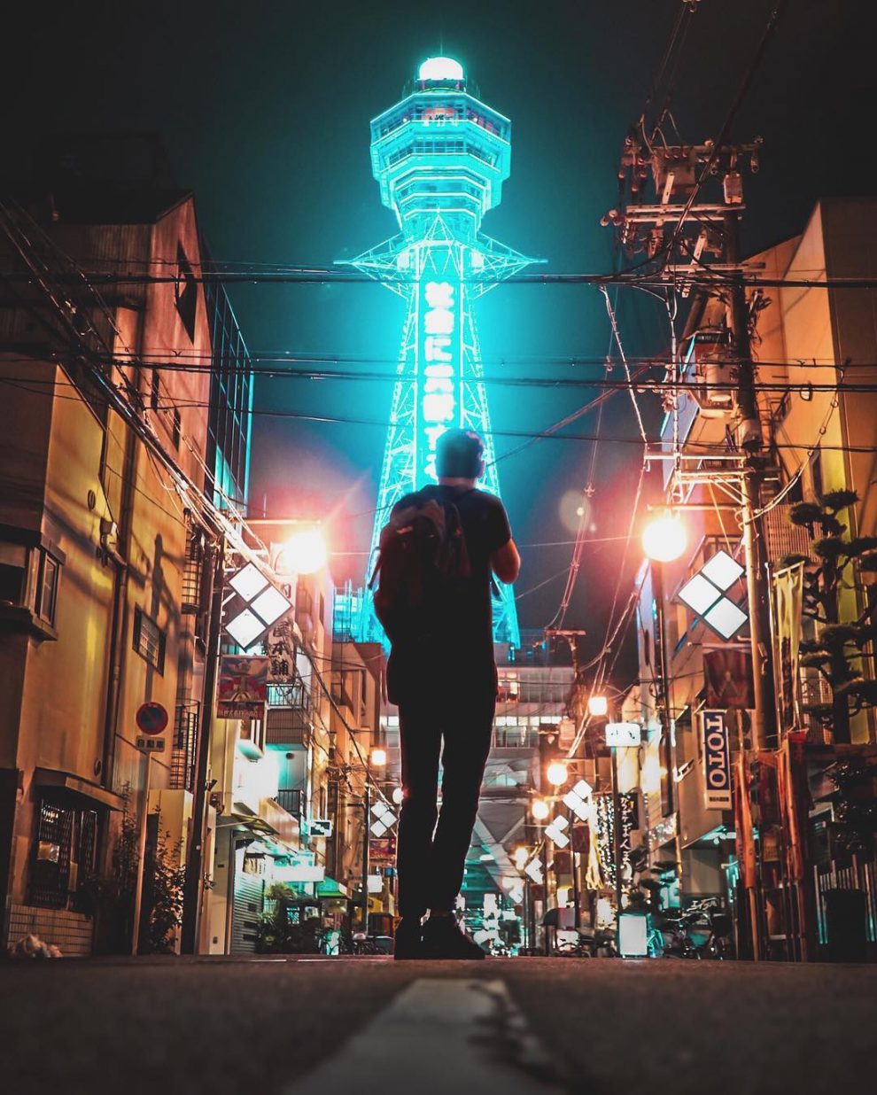 “Transmetropolitan”: Photographer Omi Kim Explores Neon Streets Of ...