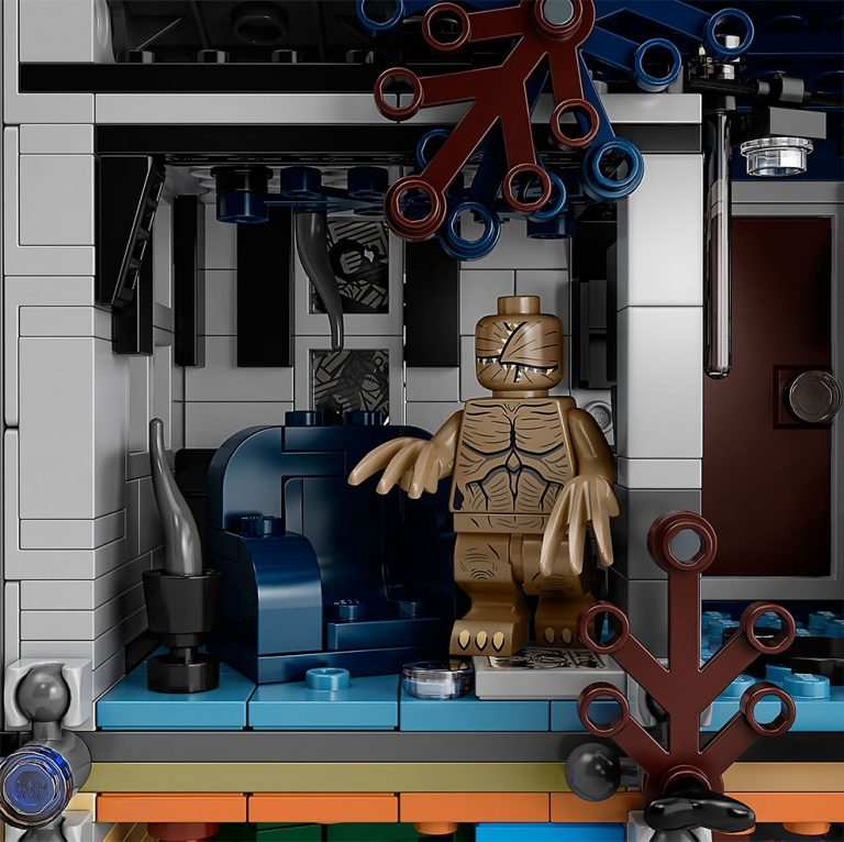 “The Upside Down”: An Incredible “Stranger Things” Byers’ Home LEGO Set ...