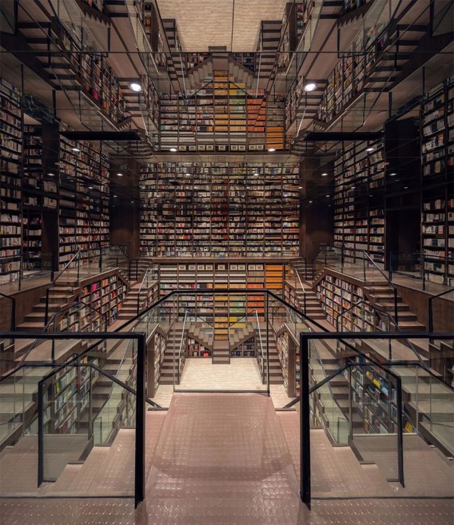 “Straight Out Of Inception”: Enthralling Optical Illusion Bookstore ...