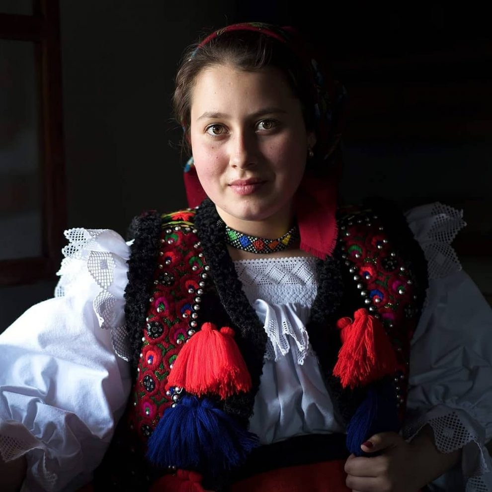 Photographer Spent 10 Years Photographing The Romanian Countryside ...