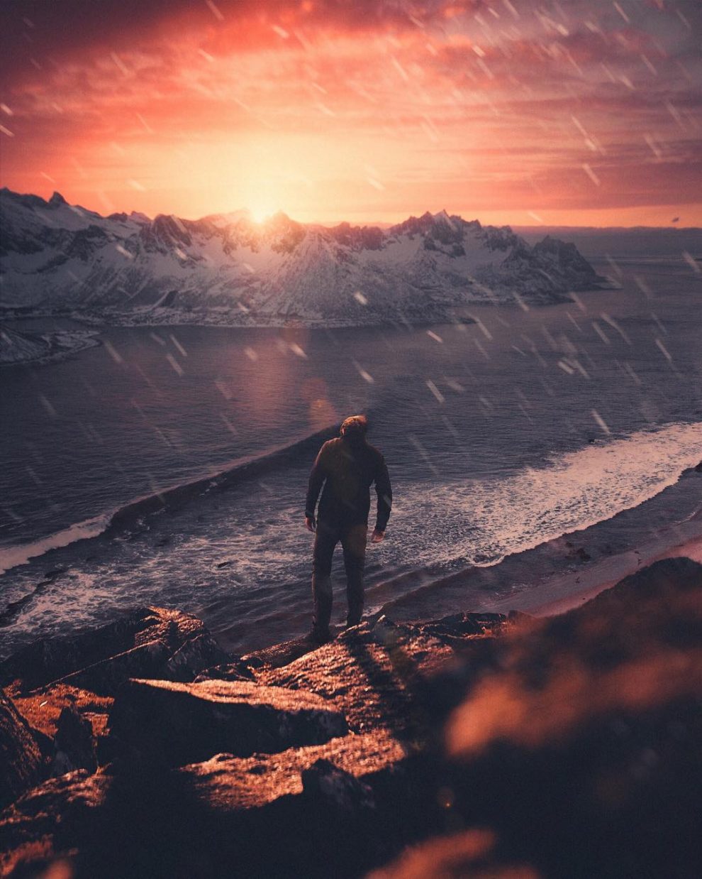 Futuristic And Dreamlike Photography Manipulations By Annisa Tiara ...