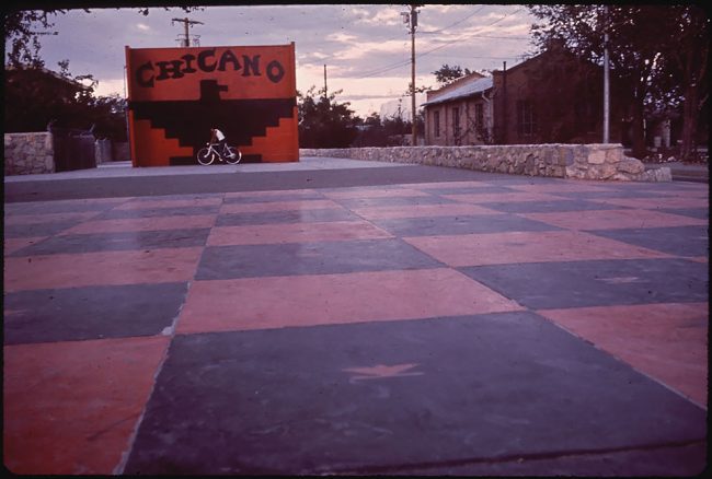 Photographs Of ‘El Segundo Barrio’ Of El Paso In 1972 By Danny Lyon ...