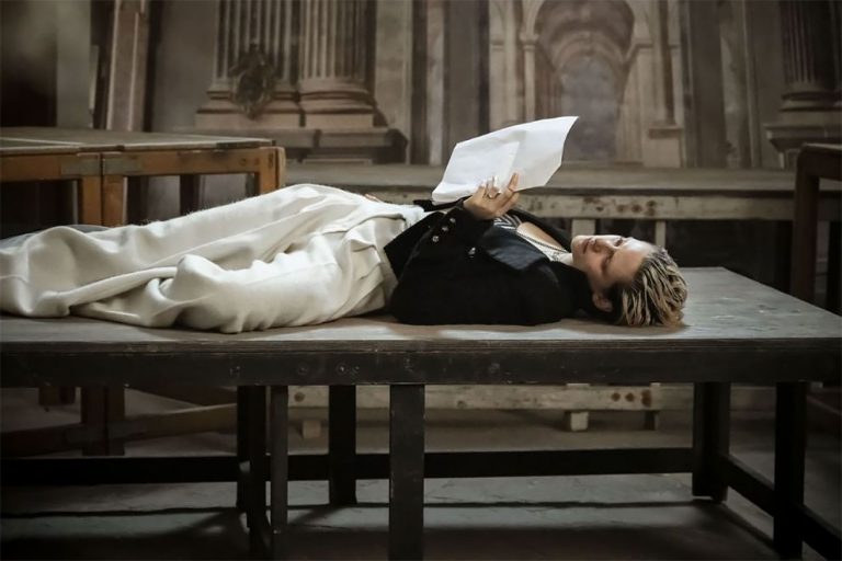 Kristen Stewart, Emma Watson & Indya Moore: The First Look On The ...