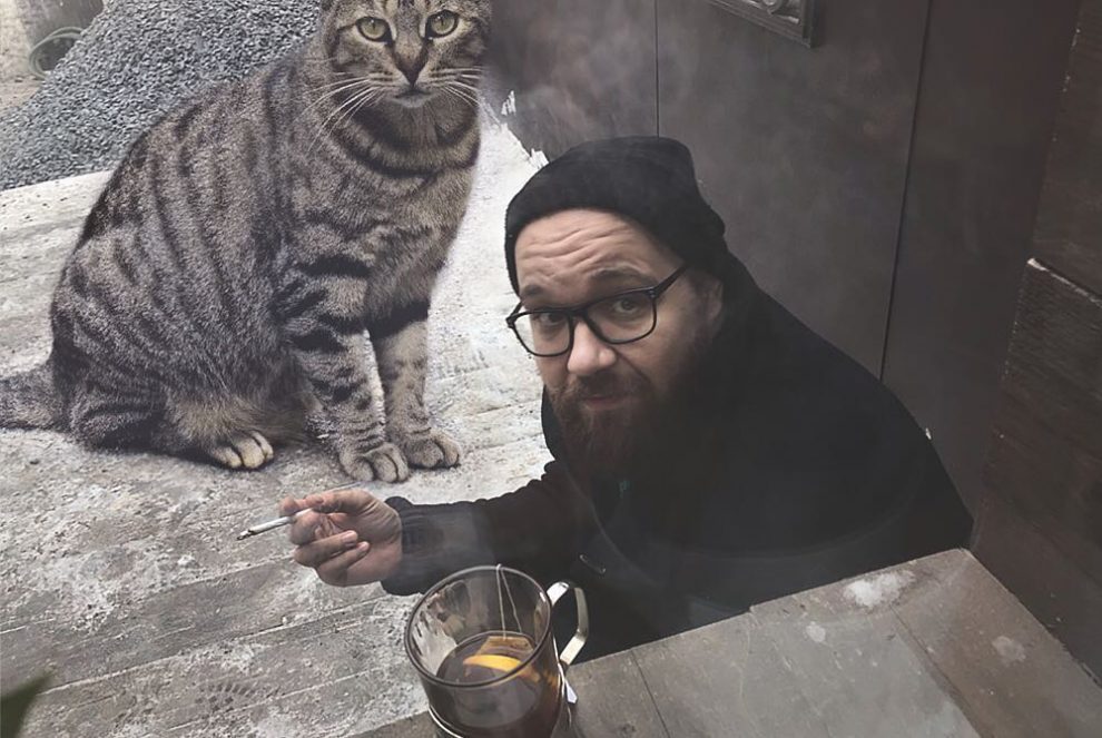 “Cats And The City”: Russian Artist Imagines A World Where Humans Live ...