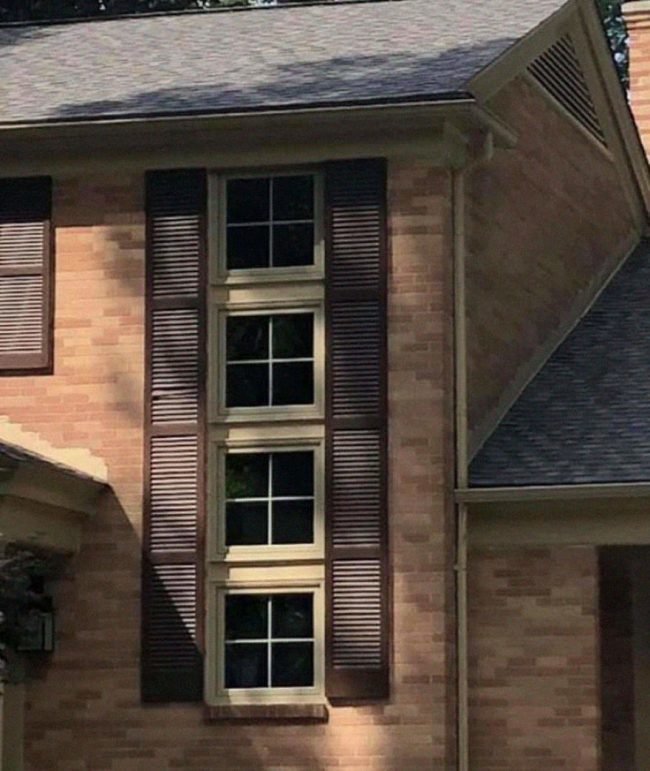 Real Estate Agent Posts 25 Of The Worst Home Design Finds By Her Fellow ...