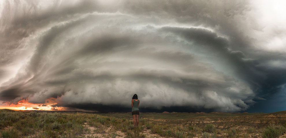 Beauty And The Beast: Storm Chaser Captured Stunning Images Of His Wife ...