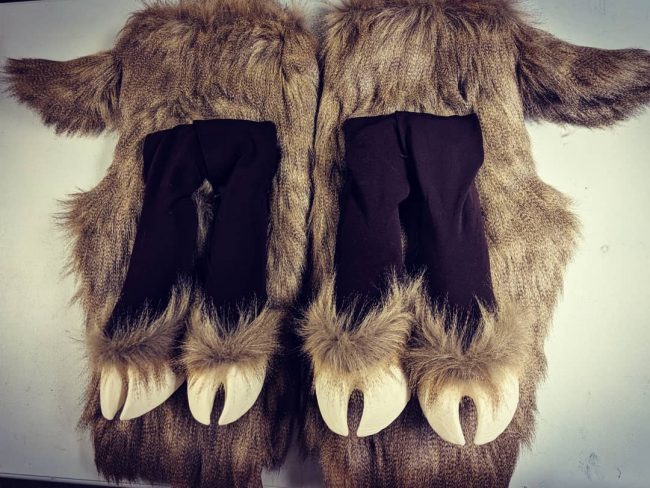 Cosplay Artist Creates Shoes And Boots In The Shape Of Animal Hooves ...