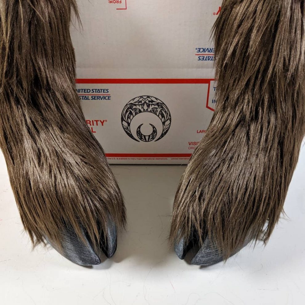 Cosplay Artist Creates Shoes And Boots In The Shape Of Animal Hooves ...