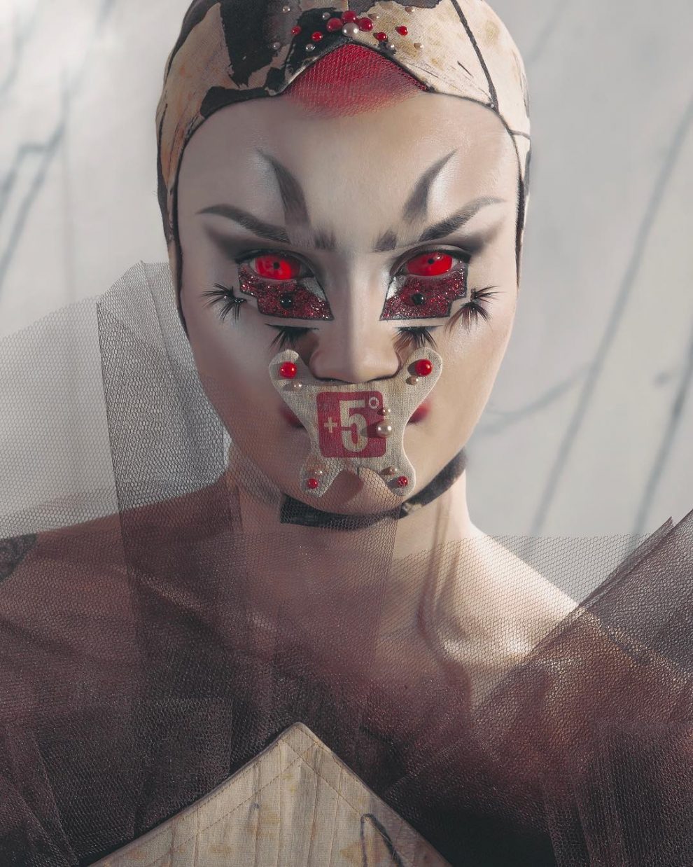 Meet Hungry, The Queen Of Distorted And Surreal Makeup » Design You ...