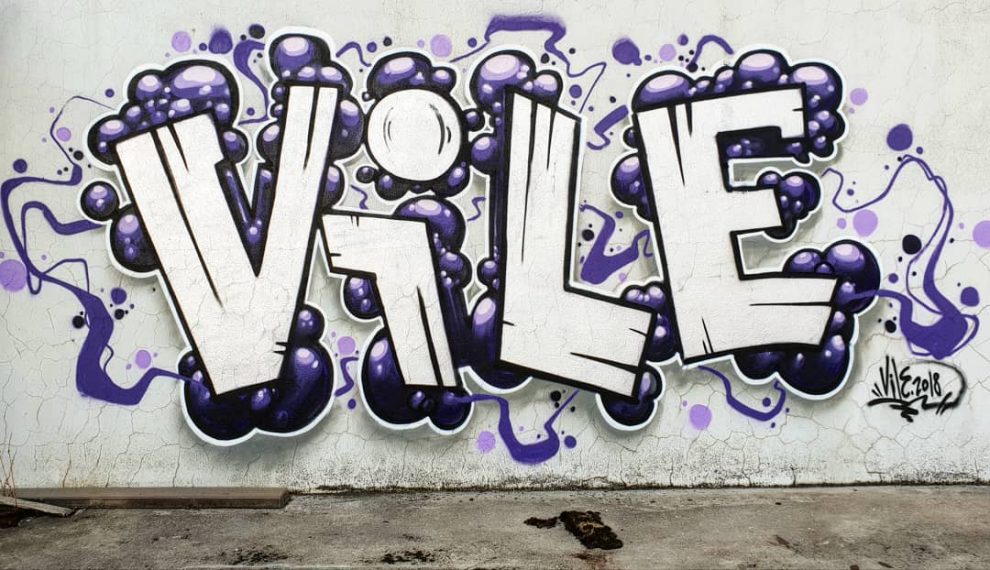 This Graffiti Artist Makes Walls Appear Transparent Using Nothing But ...