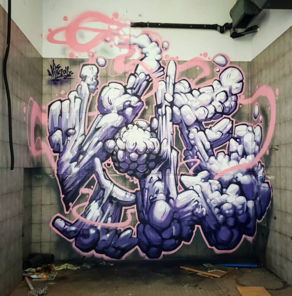 This Graffiti Artist Makes Walls Appear Transparent Using Nothing But ...