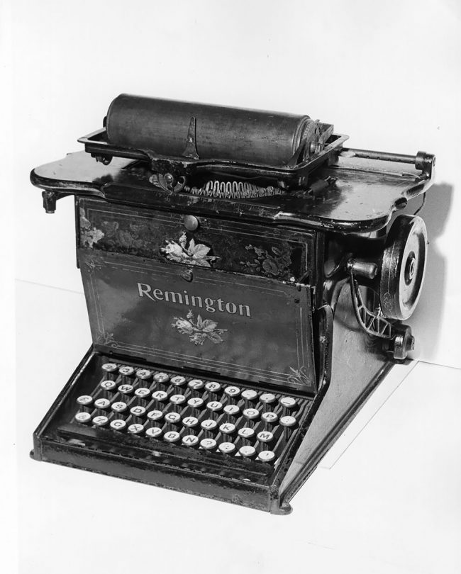 Before The Computers: Looking Back On Typewriters Era » Design You ...