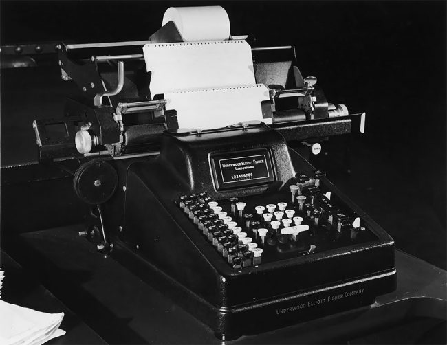 Before The Computers: Looking Back On Typewriters Era » Design You ...