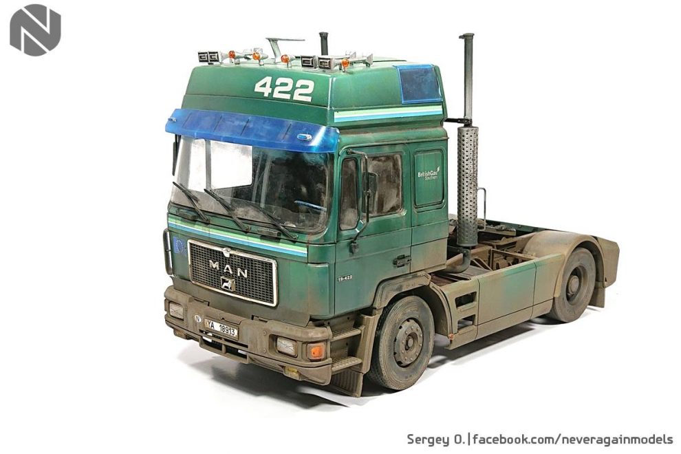 Russian Artist Creates Incredible Ultrarealistic Miniature Models Of ...
