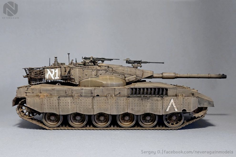 Russian Artist Creates Incredible Ultrarealistic Miniature Models Of ...