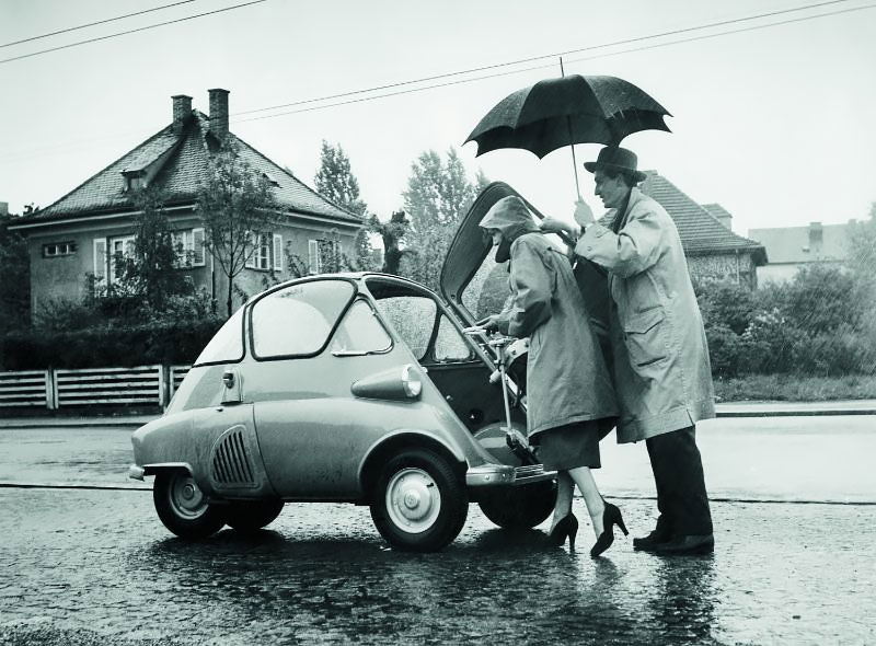 BMW Isetta: The Iconic Miniature Bubble Car Of Automotive History ...