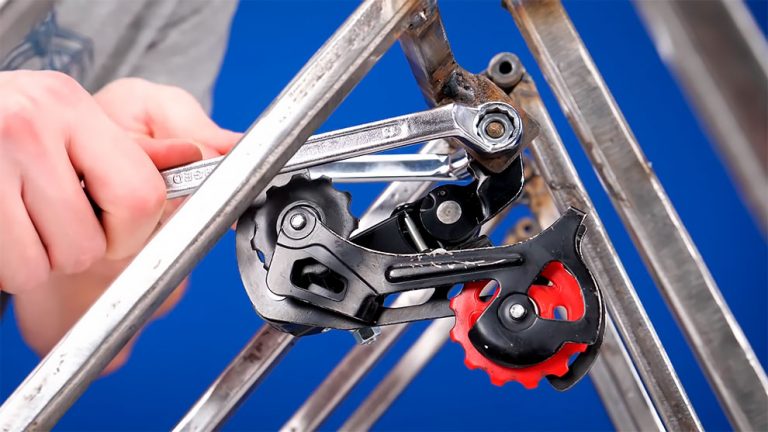 A Walking Bicycle That Uses The Mechanical Design Of Theo Jansen’s ...