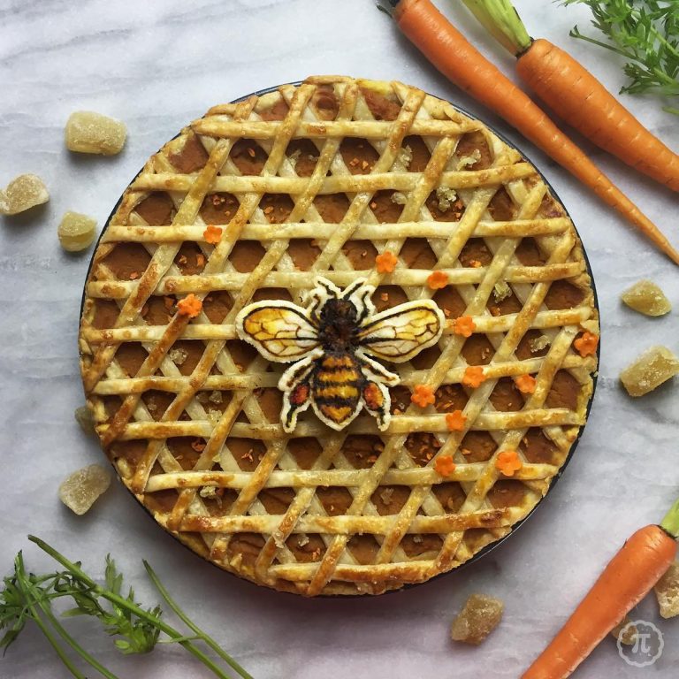 Pies Are Awesome: Amazing Pies With Baby Yoda, Die Hard, Freddy Mercury ...