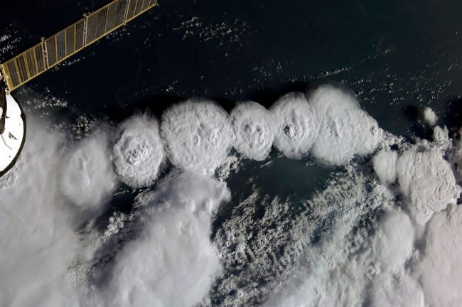 Russian Cosmonaut Shares Amazing Photos Of Our Earth Taken From Space ...