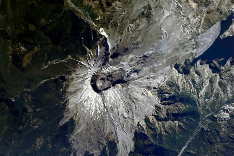 Russian Cosmonaut Shares Amazing Photos Of Our Earth Taken From Space ...