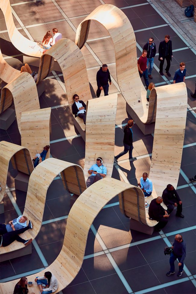 British Designer Paul Cocksedge Creates Awesome Curved Large-Scale ...
