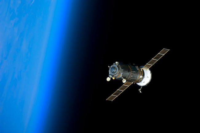 Russian Cosmonaut Shares Amazing Photos Of Our Earth Taken From Space ...