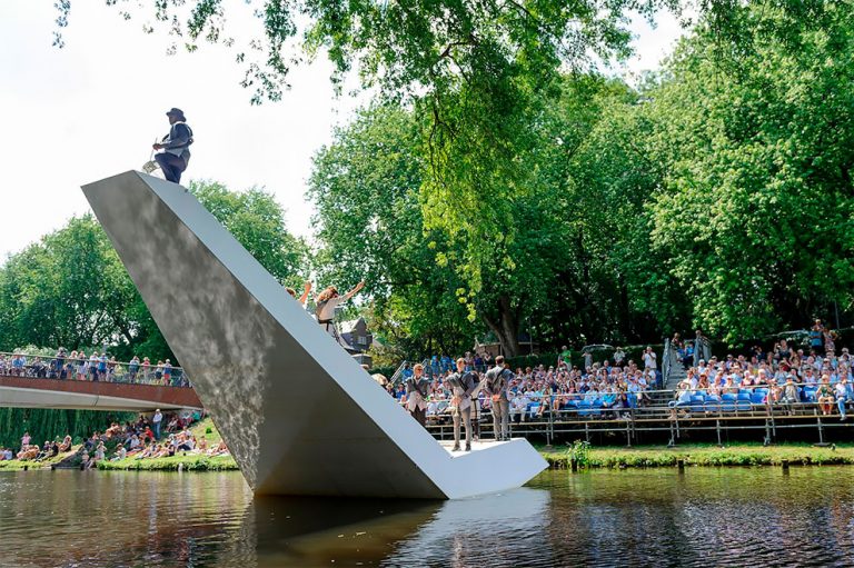 Stunning Photos From The Bosch Parade, The Sailing Parade In The Spirit ...