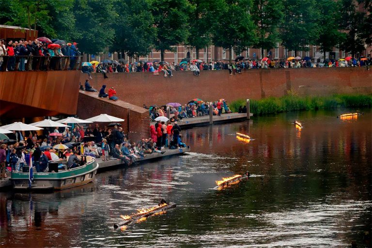 Stunning Photos From The Bosch Parade, The Sailing Parade In The Spirit ...