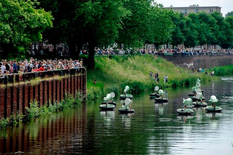 Stunning Photos From The Bosch Parade, The Sailing Parade In The Spirit ...