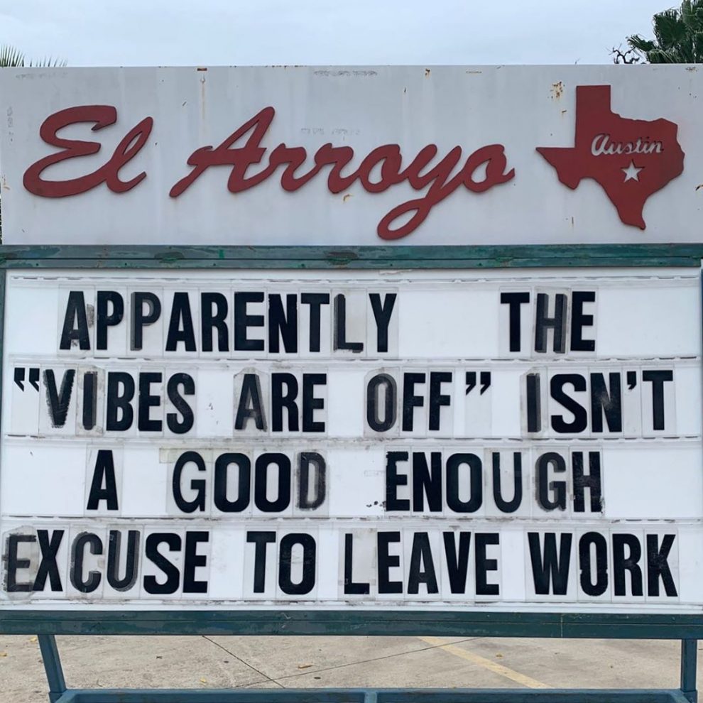 This Restaurant In Texas Is Putting Up The Funniest Signs Ever » Design ...