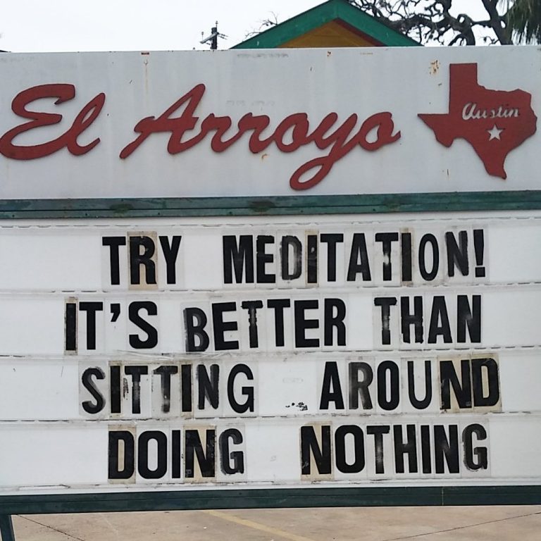 This Restaurant In Texas Is Putting Up The Funniest Signs Ever » Design ...