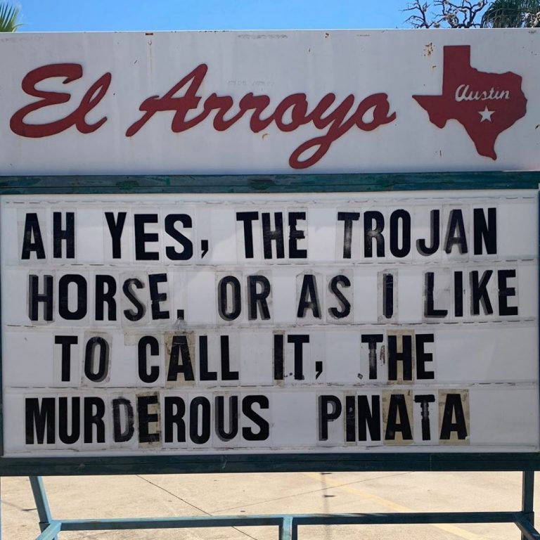 This Restaurant In Texas Is Putting Up The Funniest Signs Ever » Design ...