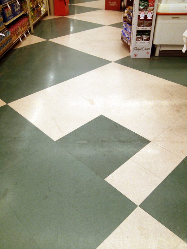Really Triggering Floor Designs That Will Annoy The Perfectionist In ...