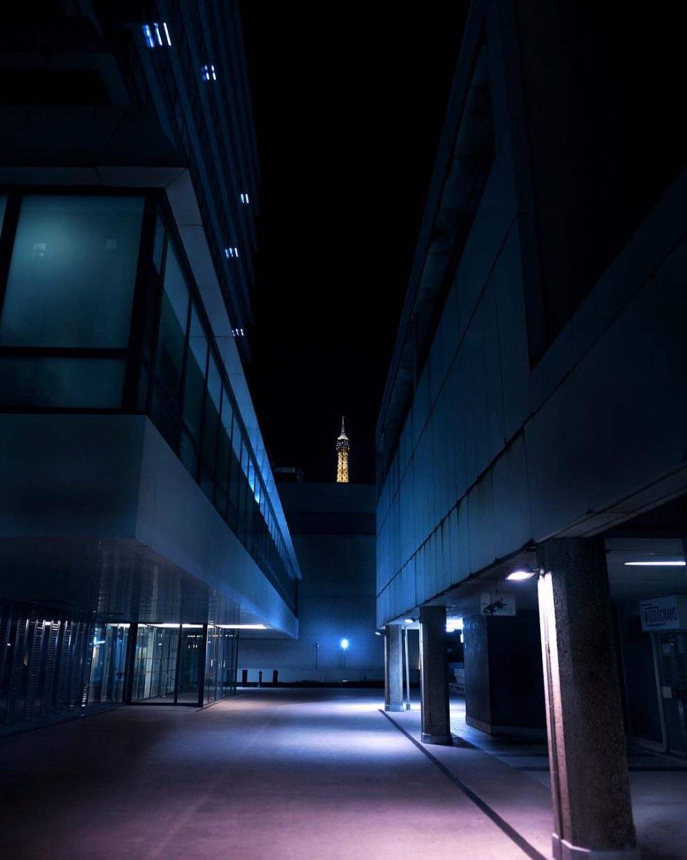 Quiet Nights In The City: Photographer Captures Beautiful Photos Of ...