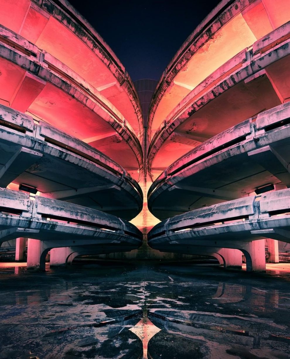 Quiet Nights In The City: Photographer Captures Beautiful Photos Of ...
