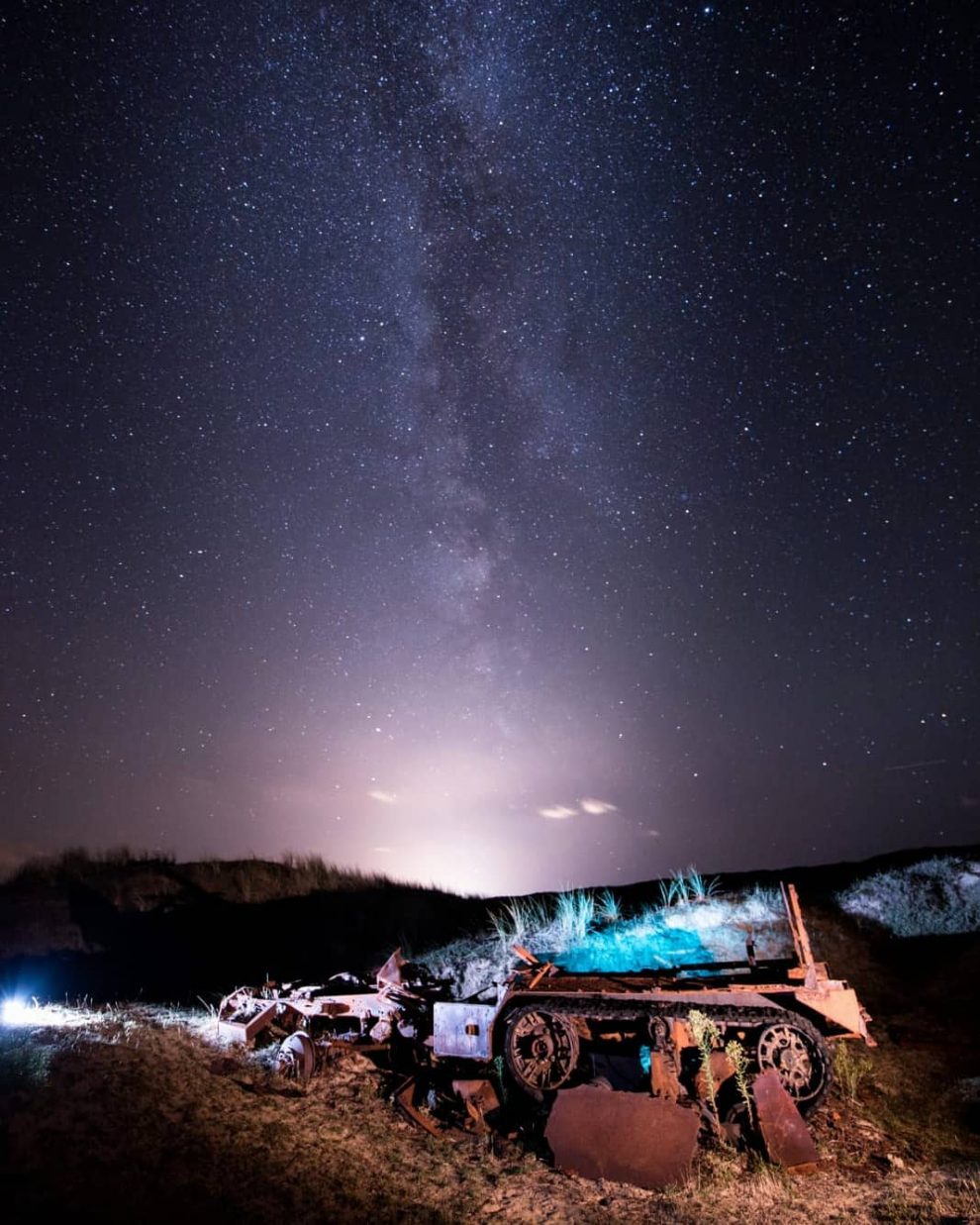Photographer Explores Abandoned Places At Night And Captures Them In ...