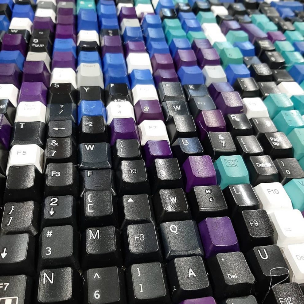 Artist Erik Jensen Turns Used Keyboards Into Famous Works of Art ...