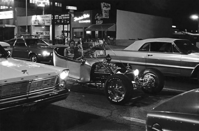 Cruising Van Nuys Boulevard In The Summer Of 1972 In Stunning Black And ...