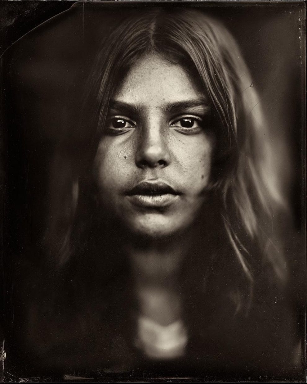 Photographer Jacqueline Roberts Uses 166-Year-Old Technique To Shoot ...