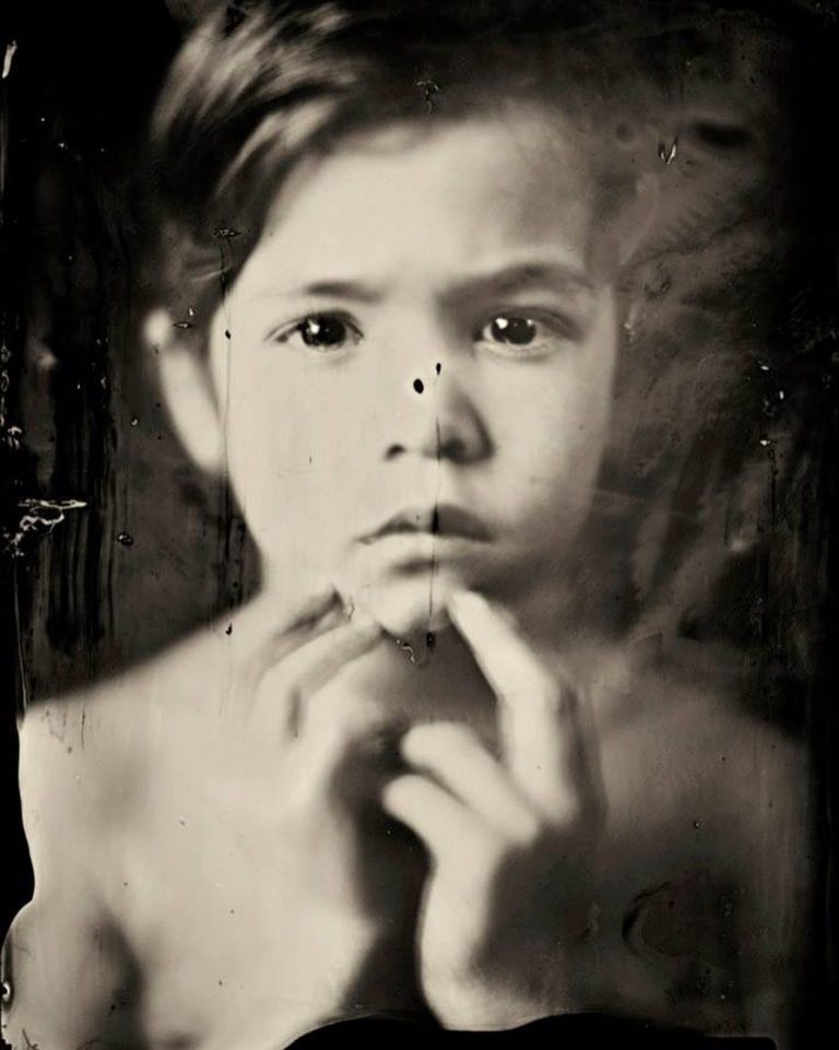 Photographer Jacqueline Roberts Uses 166-Year-Old Technique To Shoot ...