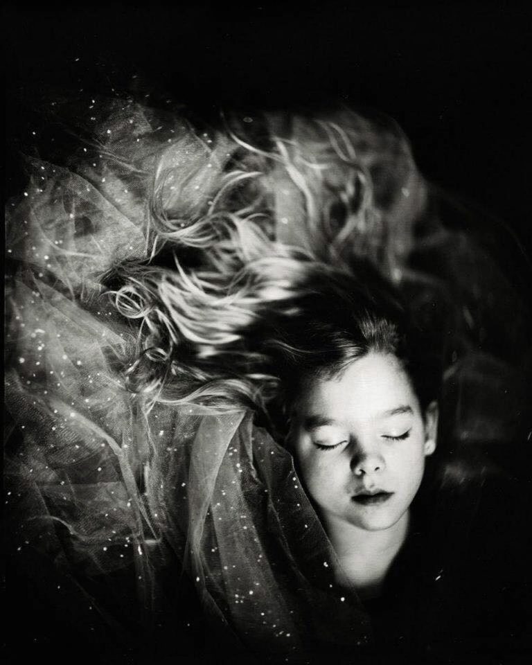 Photographer Jacqueline Roberts Uses 166-Year-Old Technique To Shoot ...