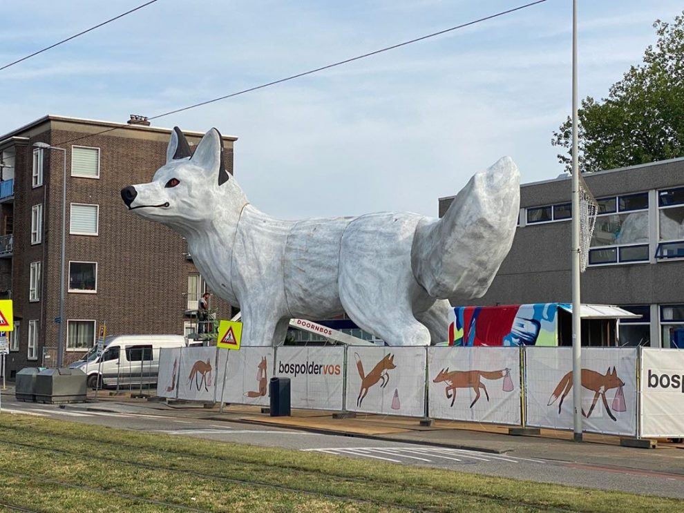 A Giant Red Fox By Artist Florentijn Hofman Towers Over Rotterdam ...