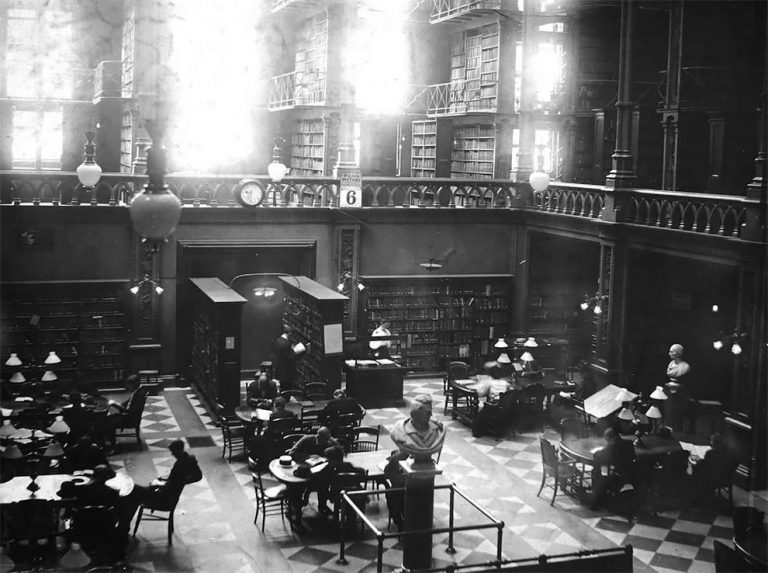 Stunning Photographs Of The Old Cincinnati Library Before Being ...
