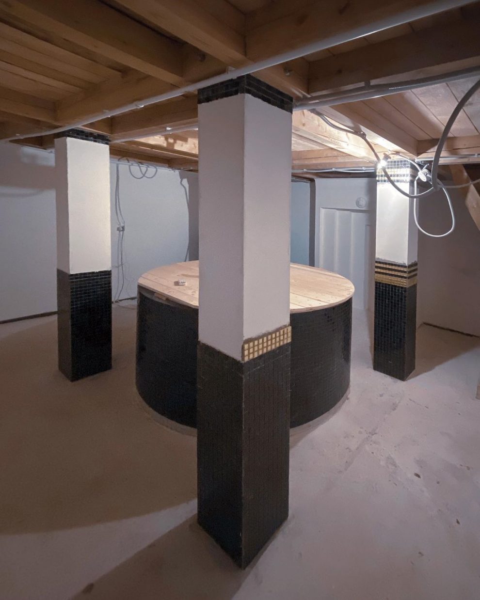 Russian Couple Build Pyramid Of Giza Replica In Their Rural Backyard ...