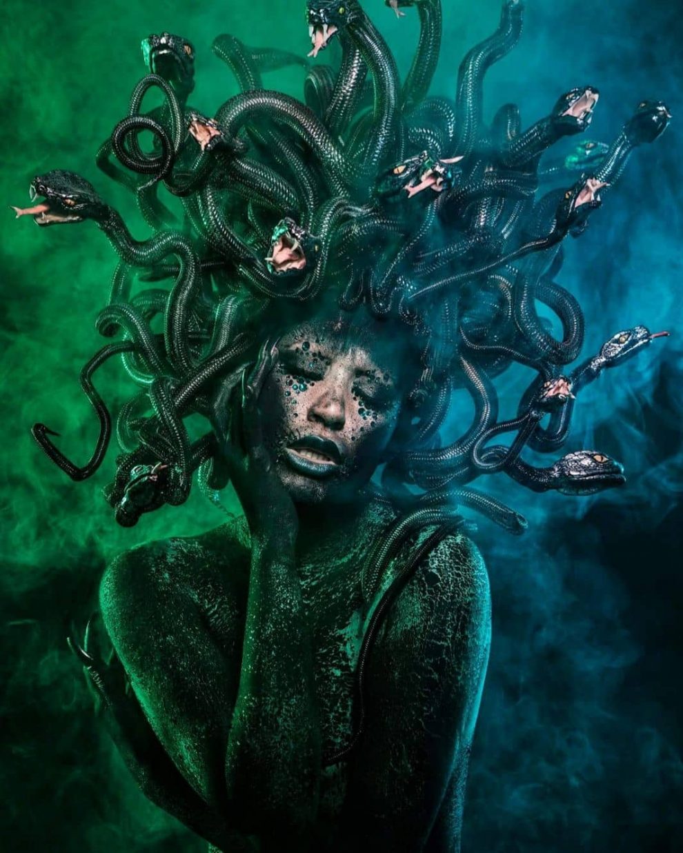 Makeup Artist Creates Dark Fantasy Costumes From The Lightweight ...