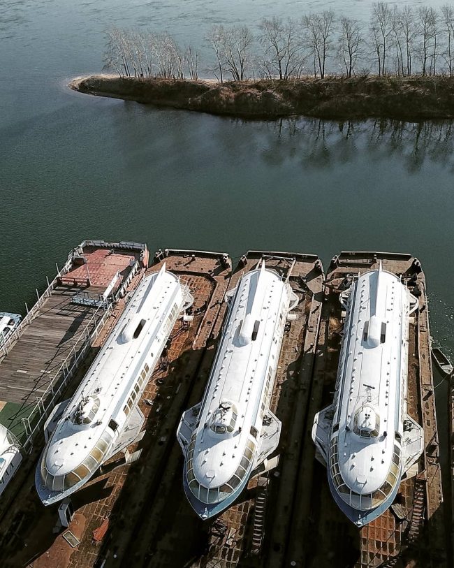 Photographer Travels Across Russia and Captures Forgotten Artefacts Of ...