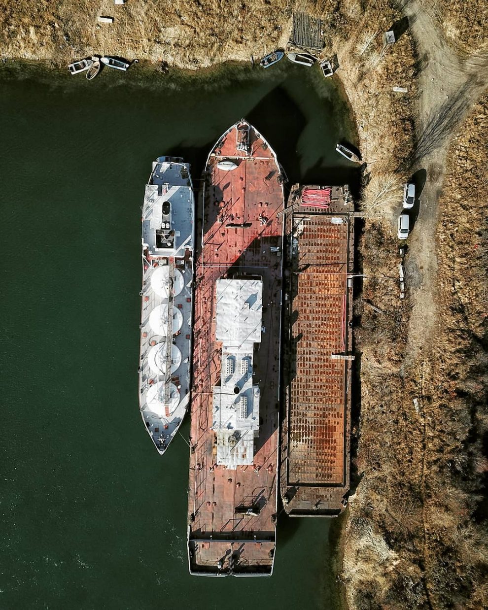 Photographer Travels Across Russia and Captures Forgotten Artefacts Of ...