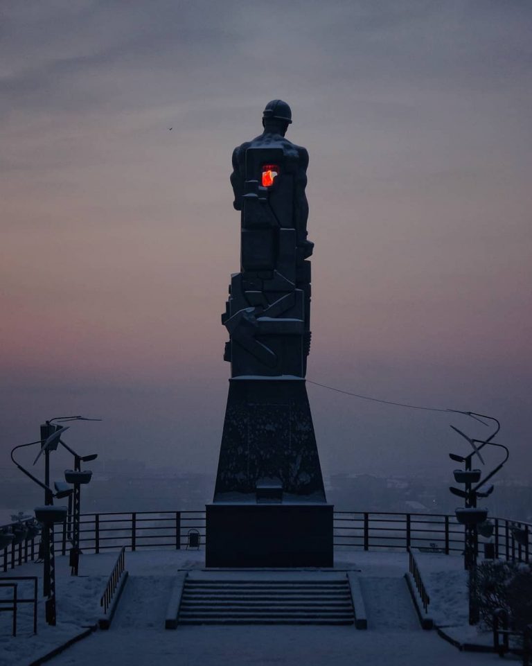 Photographer Travels Across Russia and Captures Forgotten Artefacts Of ...