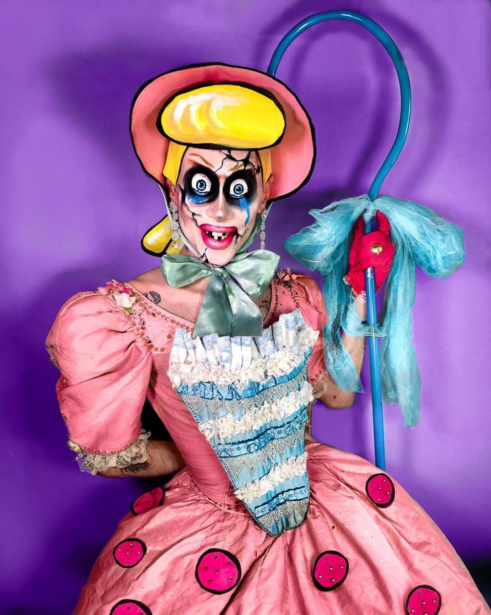 Make-Up Artist Turns Himself Into Creepy Horror Versions of Popular ...